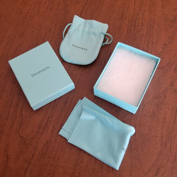 Tiffany & Co. | Holiday | Tiffany Co Empty Gift Box Packaging Tiffany ...